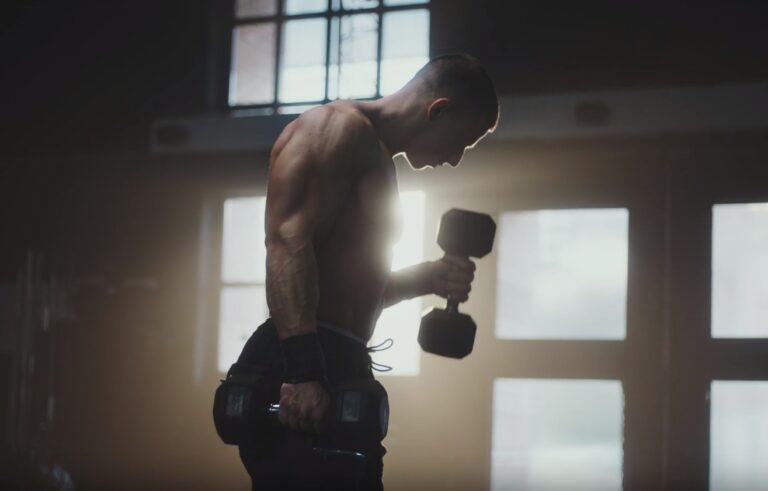 Can't Straighten Your Arm After Workout? Learn How To Fix It With These ...